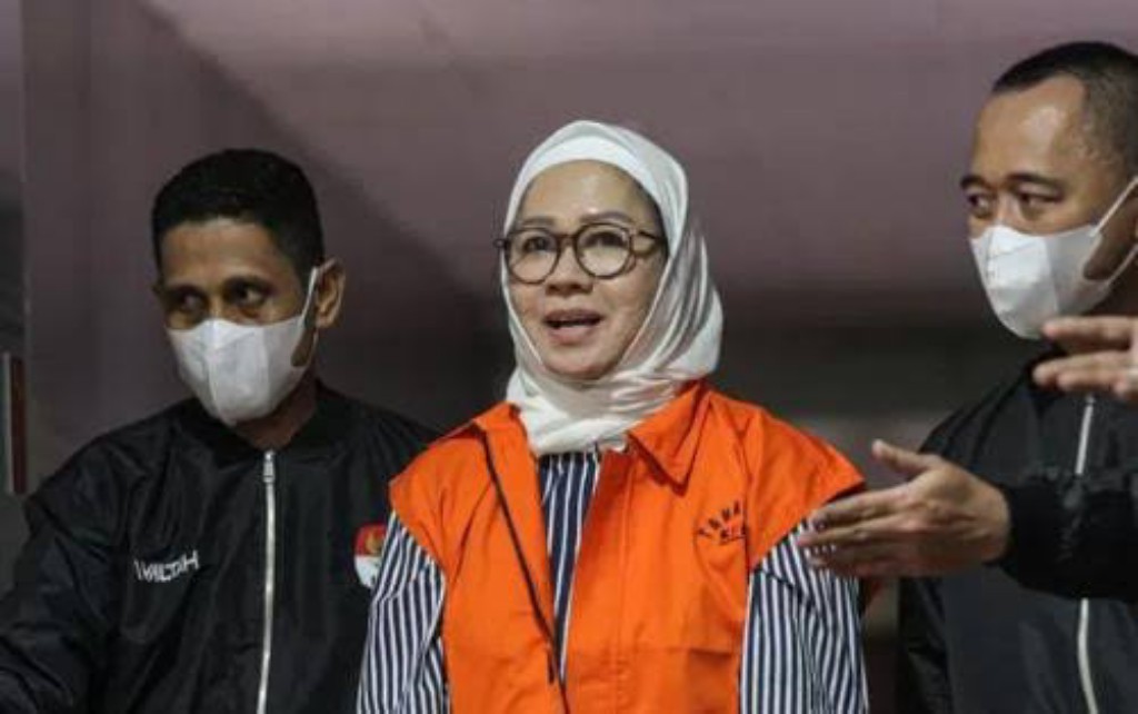 KPK Tetapkan Mantan Dirut Pertamina Karen Agustiawan Tersangka Korupsi LNG KPK Tetapkan Mantan Dirut Pertamina Karen Agustiawan Tersangka Korupsi LNG